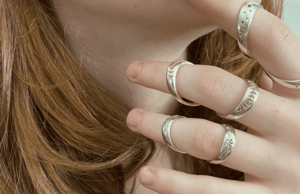 EDS Finger Splints | JewelSplint